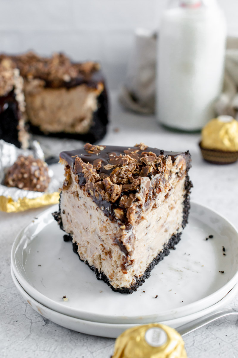 Ferrero Rocher Cheesecake - fitandfull.ca